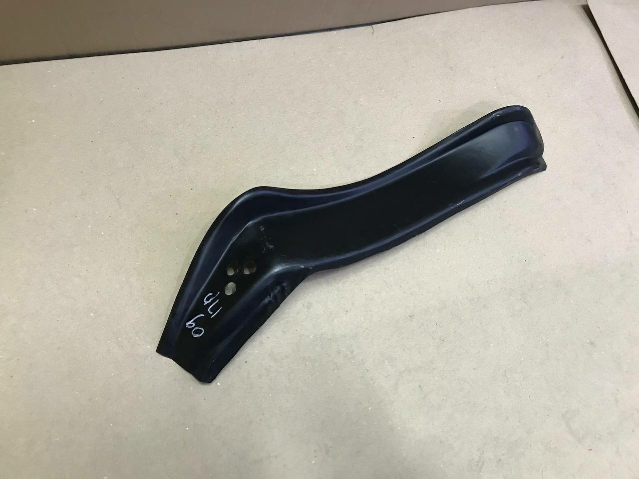 Ремчасть закат замка заднего крыла ВАЗ 2109 правый (окорочок)