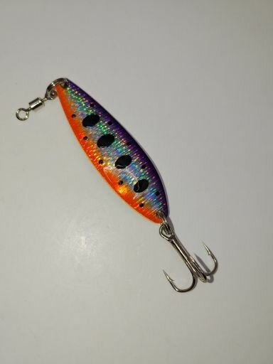 Колеблющаяся блесна Daiwa Chinook 10 г для ловли окуня, щуки и жереха