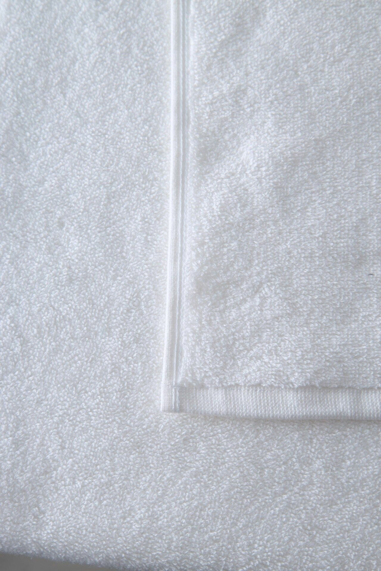 Полотенце махровое Отельное белое 480гр (50х70 см), 100% хлопок, 1шт