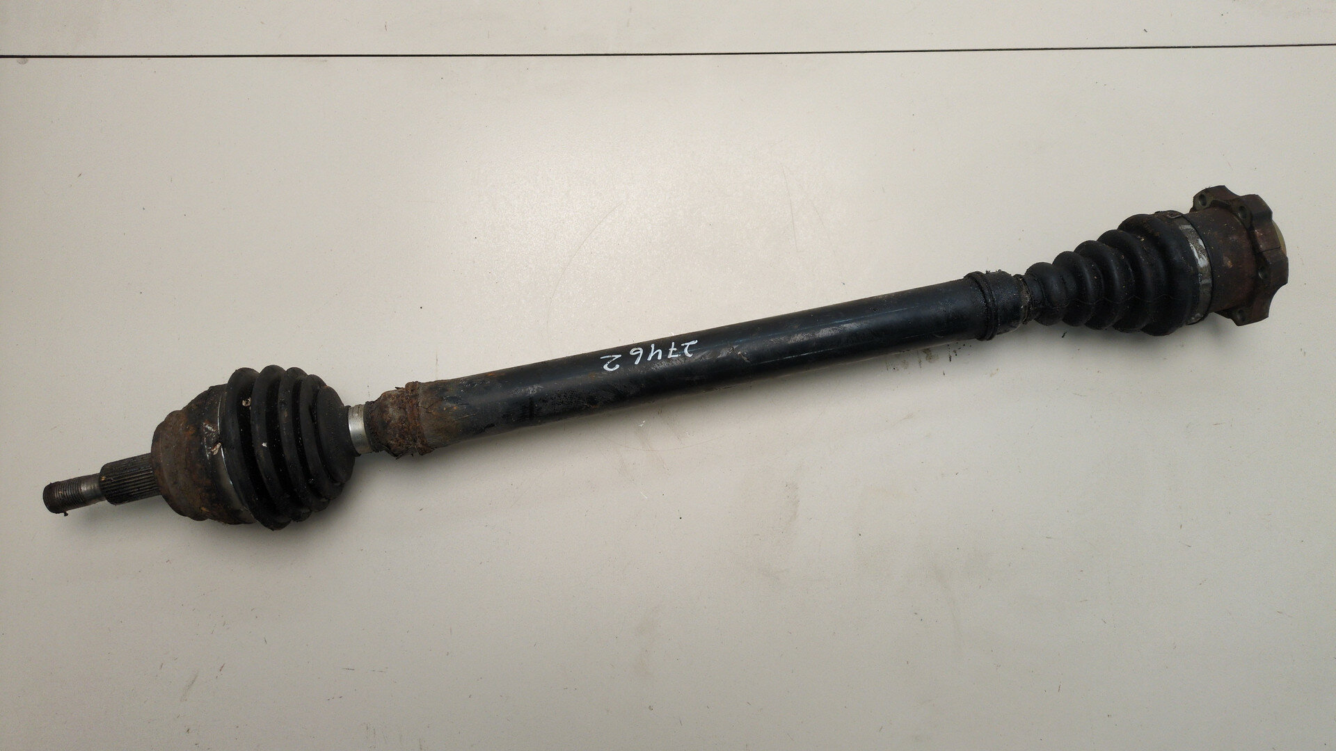 Полуось (вал, шрус) правая передняя Volkswagen Golf 4 Б/У