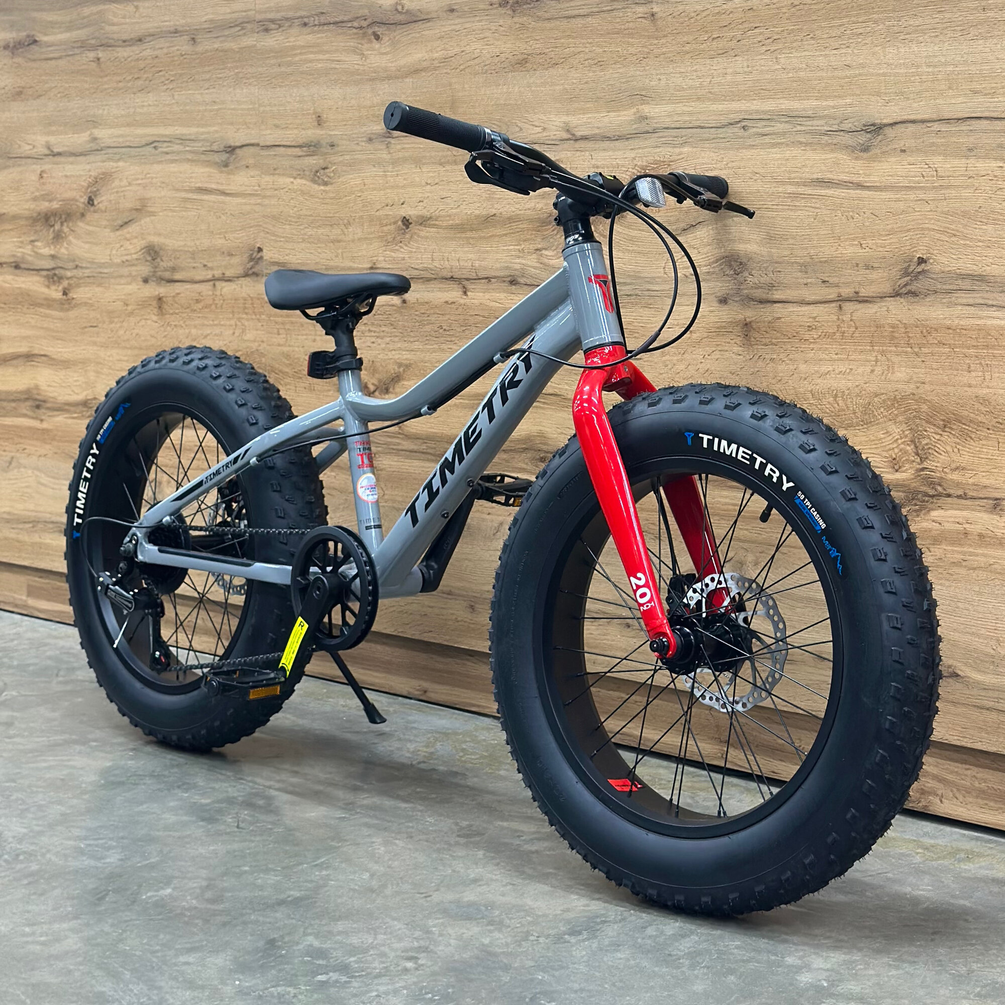 Горный подростковый велосипед фэтбайк TIMETRY ORIGINAL TT215, 20" колеса, алюминиевая рама, серый