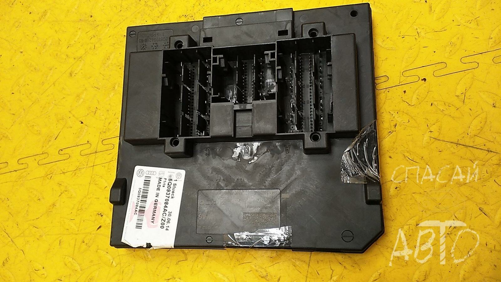 Блок комфорта Octavia (A7) Skoda 5Q0937084AC