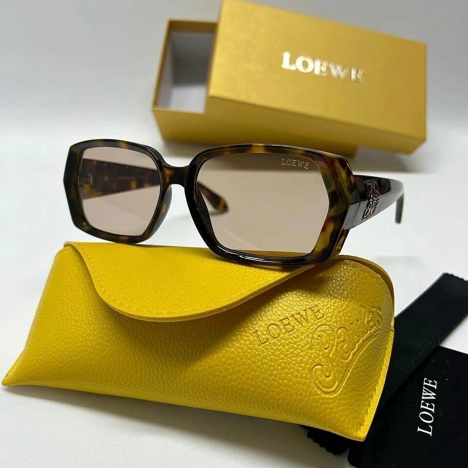 Солнцезащитные очки