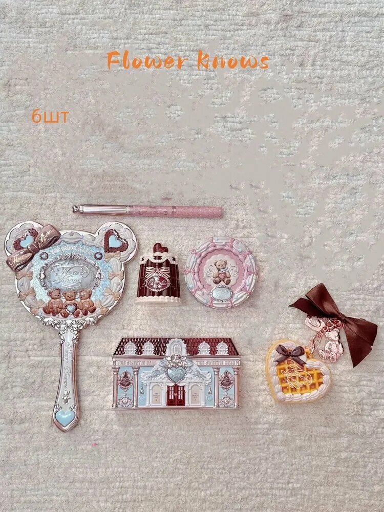 Flower Knows Sweetie Bear Подарочный набор для макияжа Палитра теней для век Зеркало для макияжа