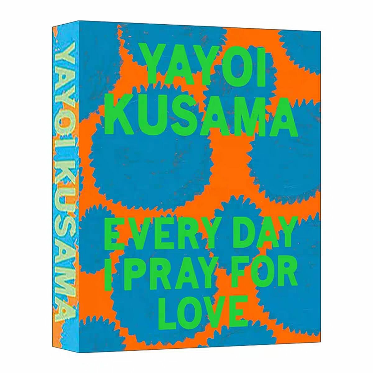 Артбук "Every Day I Pray for Love" Yayoi Kusama, твердый переплет