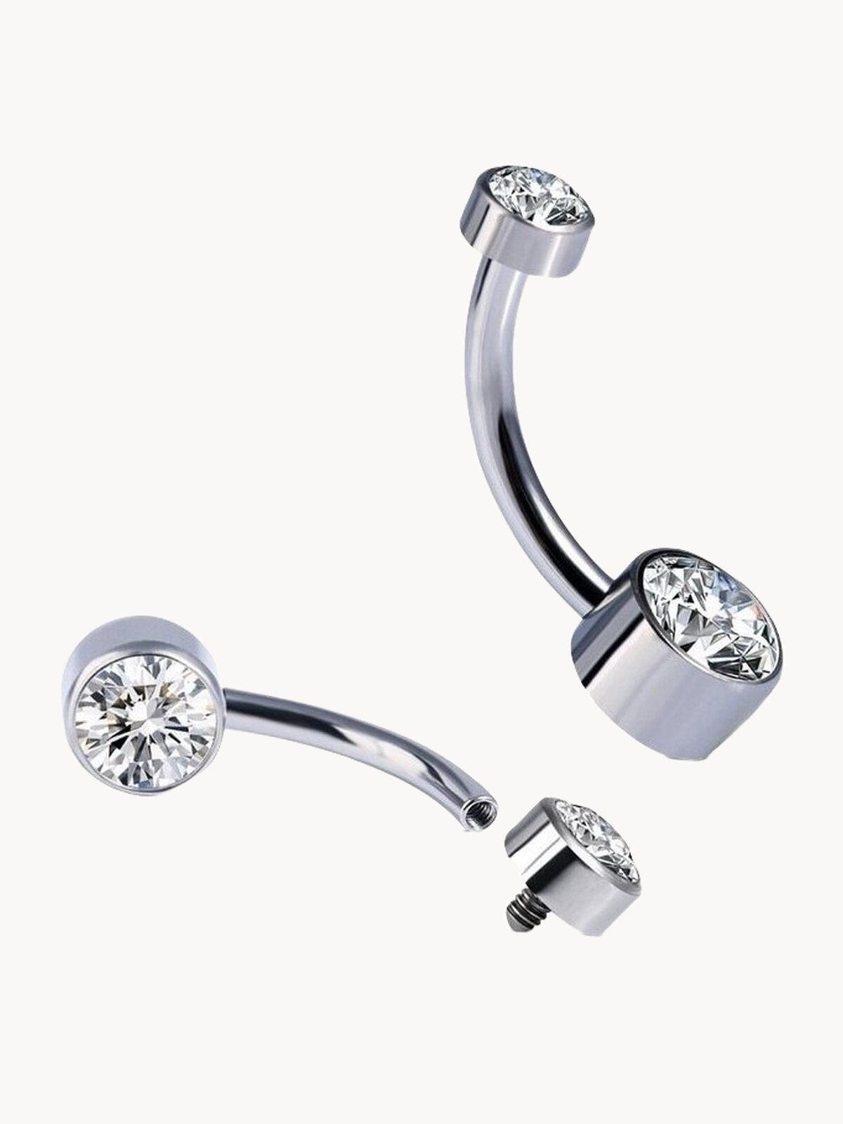 Пирсинг в пупок