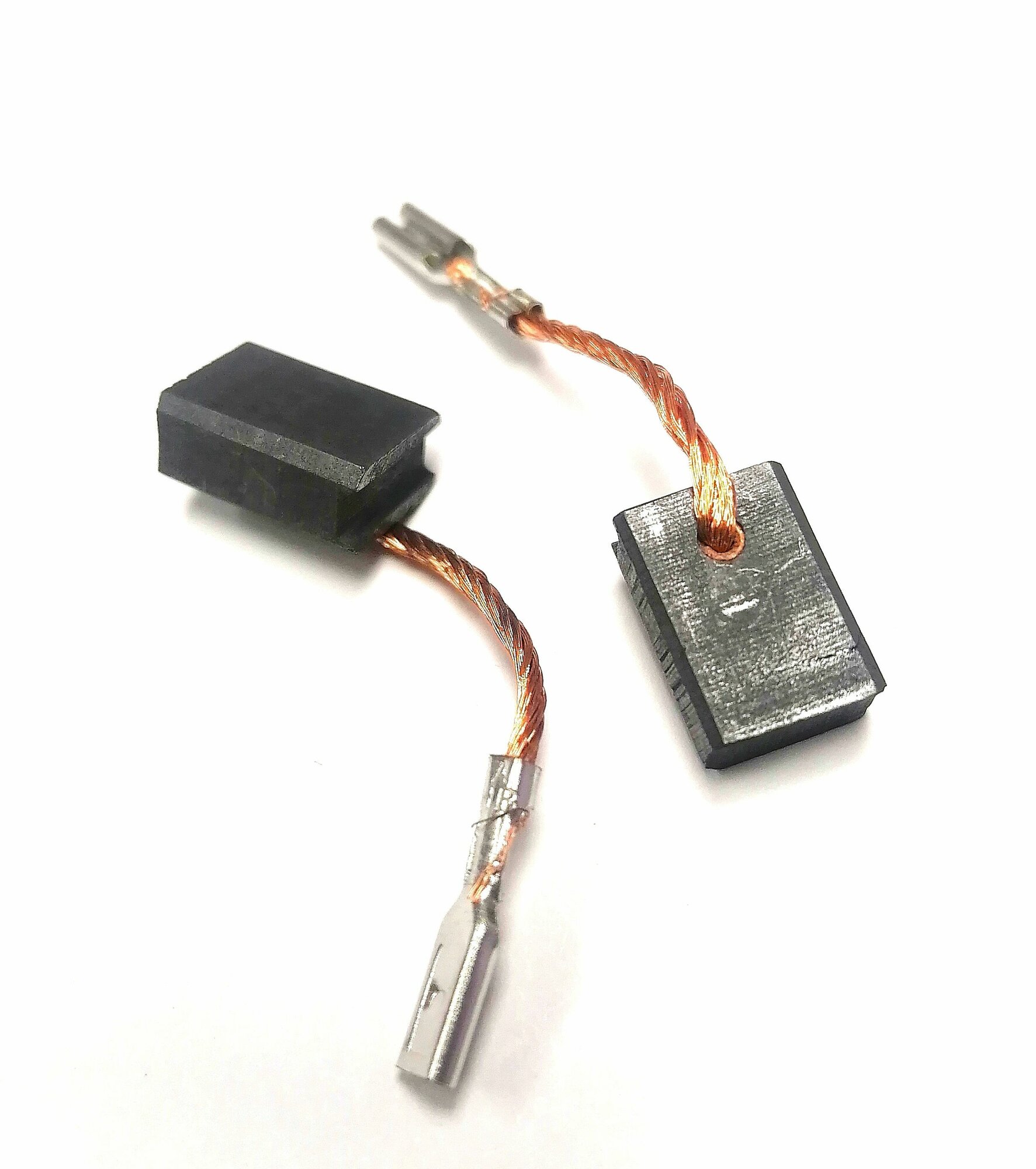 Щетки угольные для Дисковой пилы ИНТЕРСКОЛ ДП-165/1200