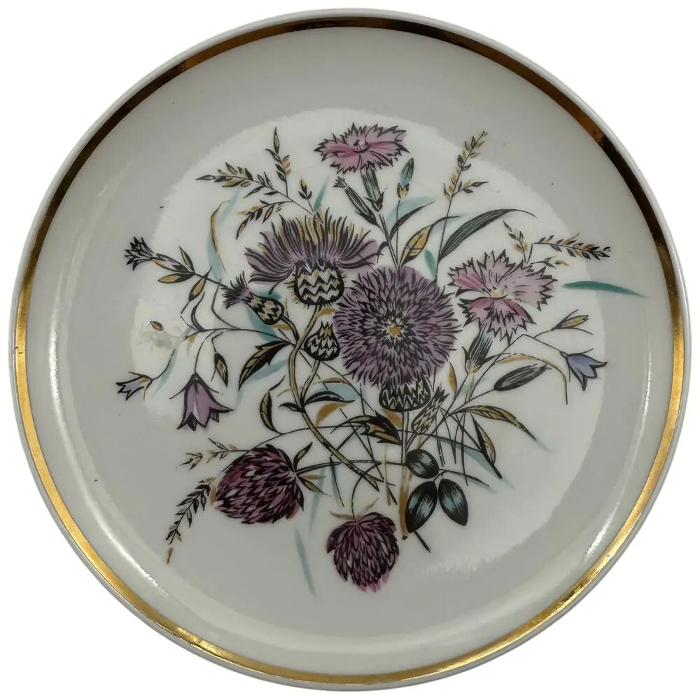 Тарелка "Полевые цветы", 18 см, автор Лепорская А. А, худ. Блак Л. А, 1960-1970 г, ЛФЗ, СССР