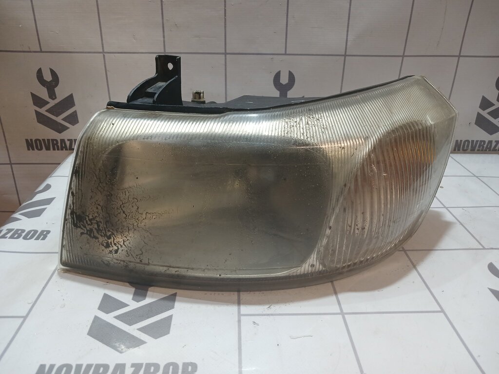 Фара левая Ford Transit FA 2000-2006