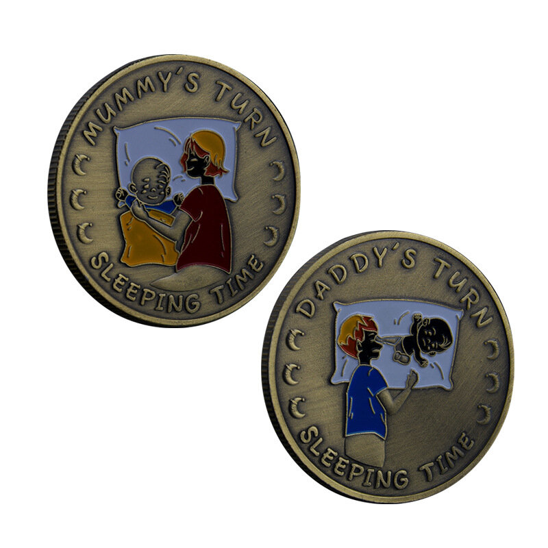 Памятная монета «Забавный момент, когда ребёнок засыпает» – жетон для новоиспечённых родителей с дизайном «Очередь мамы» и «Очередь папы», забавная памятная монета для родителей, которая поможет им в организации времени перед сном.