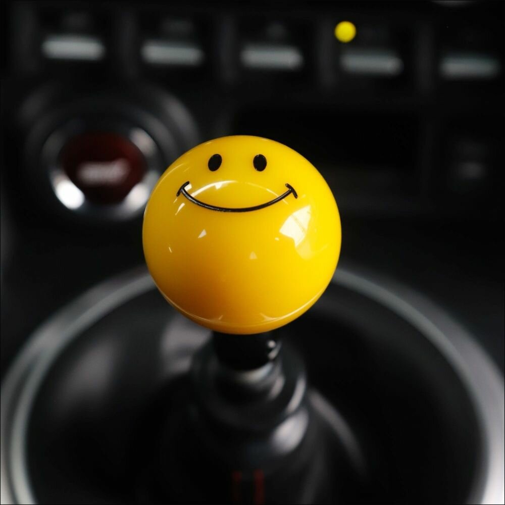 Переоборудование рычага переключения передач автомобиля, Рычаг жёлтой Улыбка коробки передач