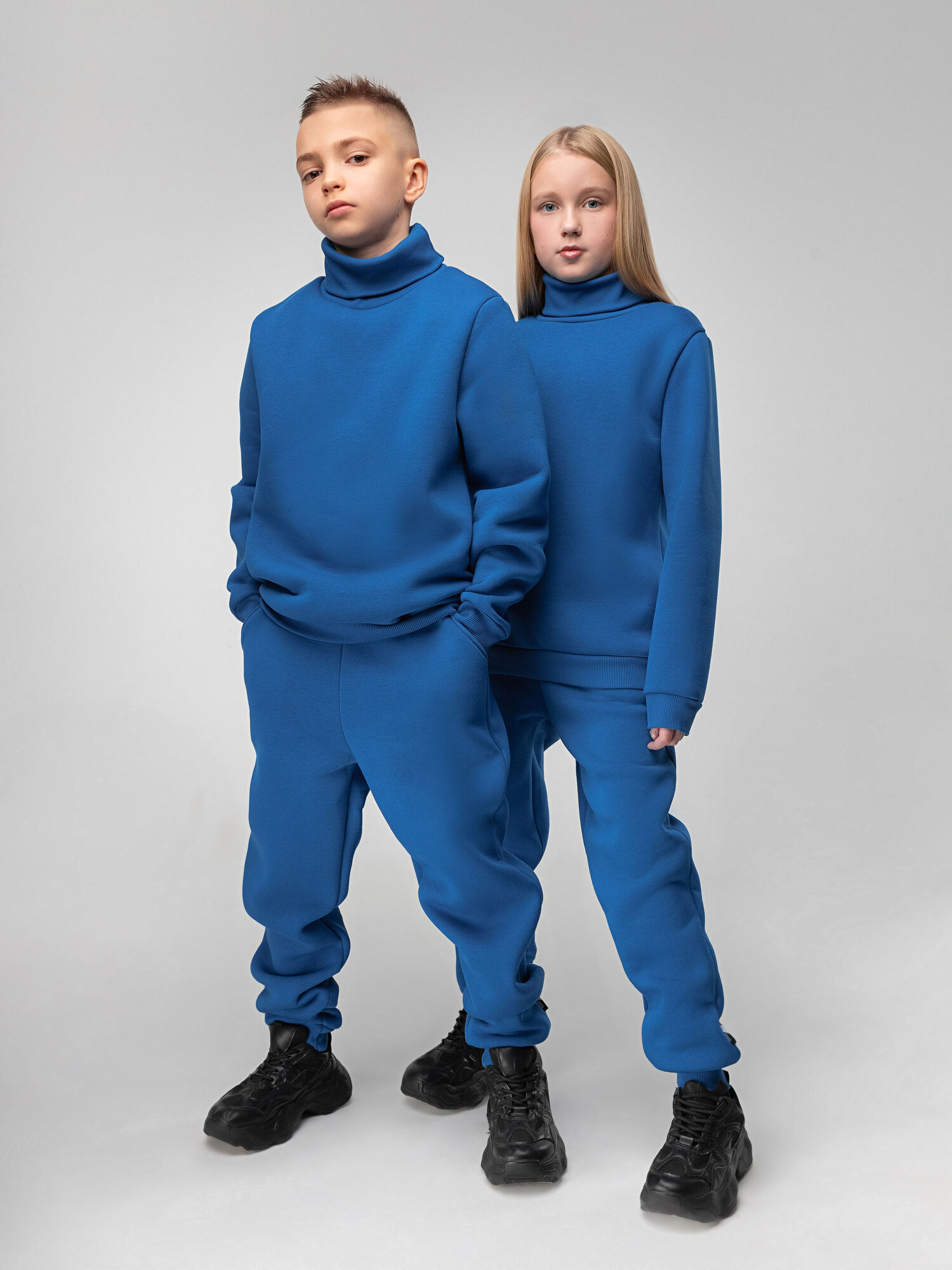 Костюм спортивный