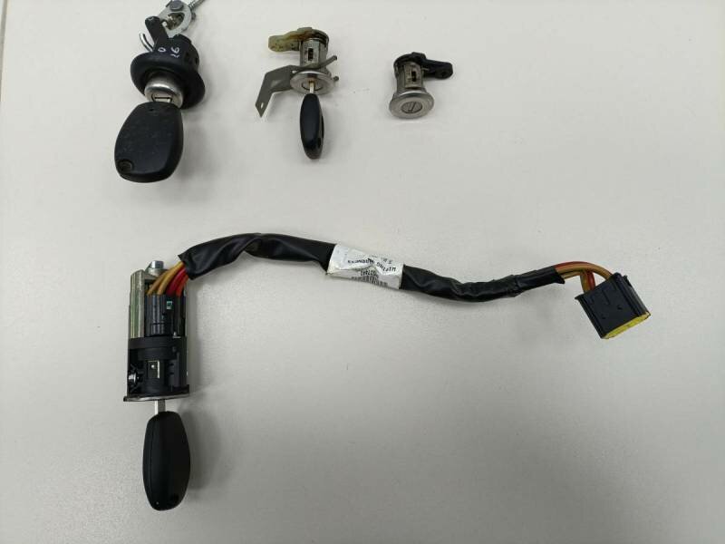 Замок зажигания комплект Renault Logan 1 2005-2014 кат.номер: 6001551102 805025372R 805025241R 905025129R 487004353R