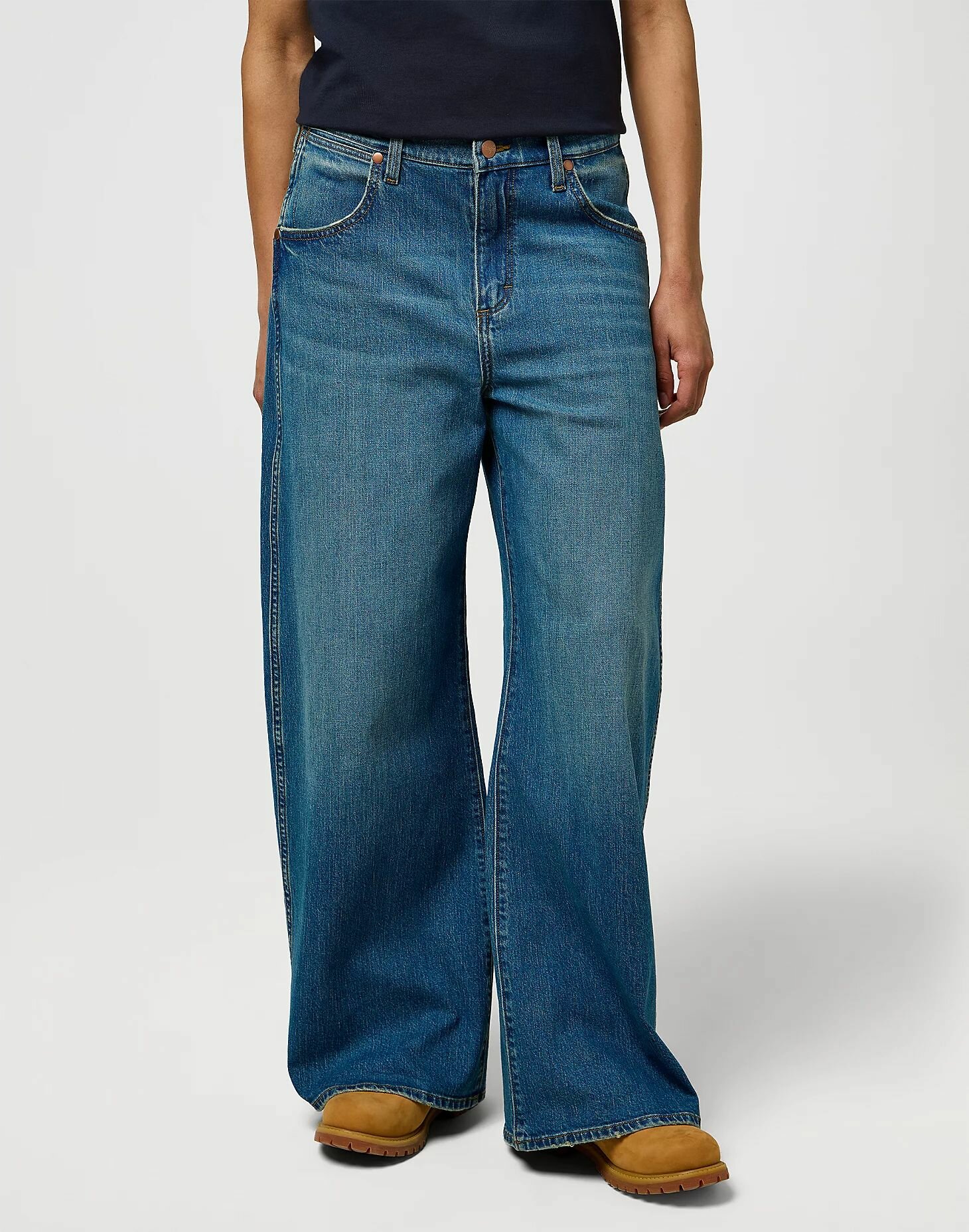 Джинсы багги 