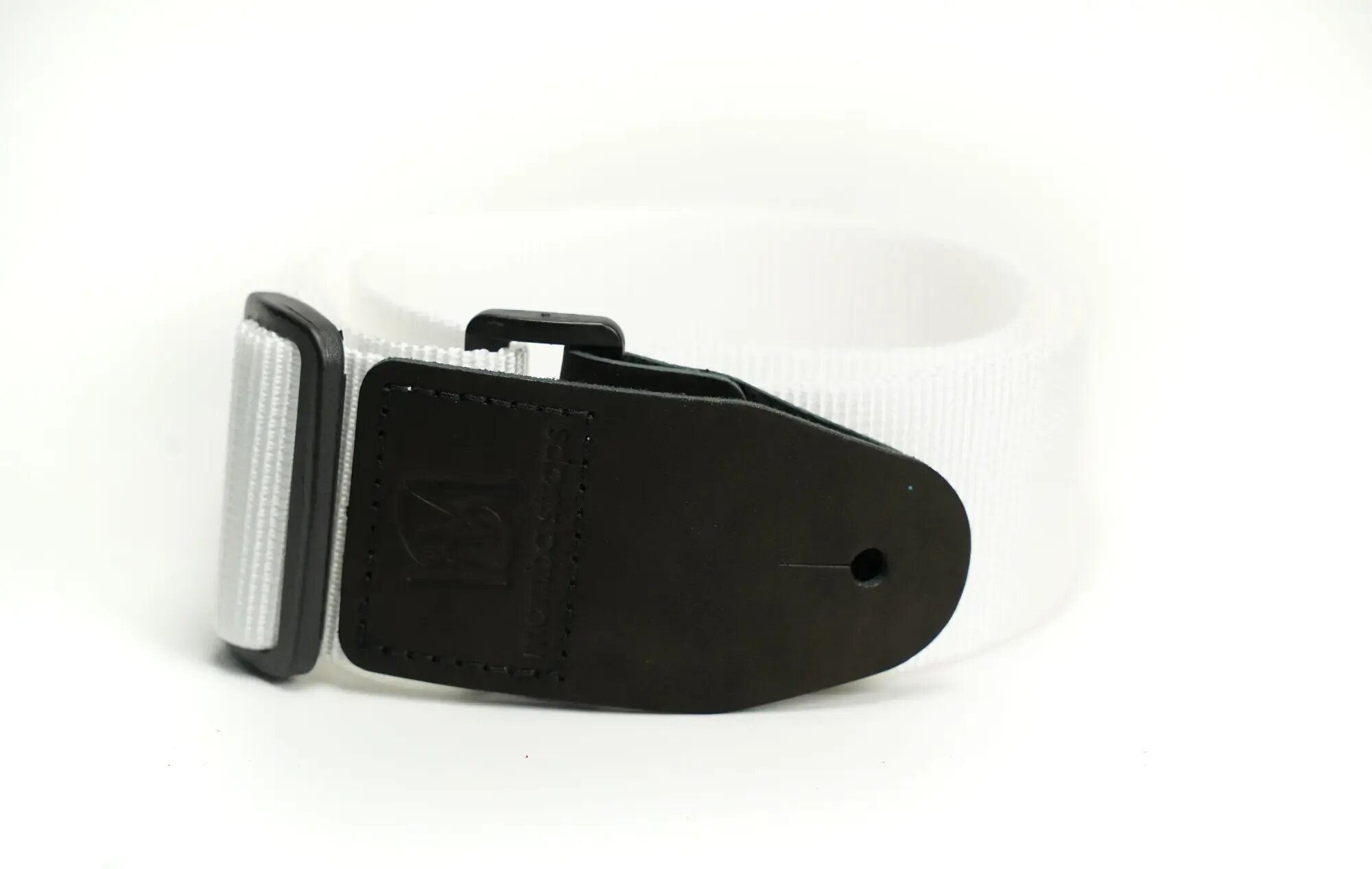 Ремень для гитары Mamba straps MB5031-067 White