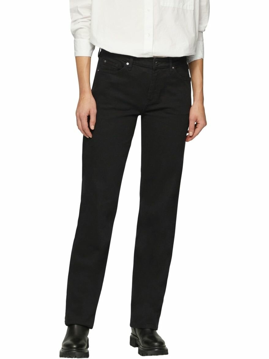 Джинсы зауженные 