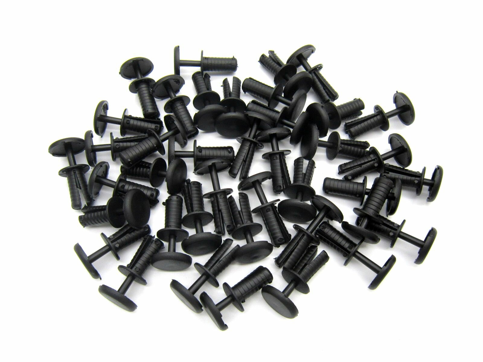 Клипса (пистон) обшивки багажника ВАЗ 2108-2112, УАЗ черная, 40 шт.