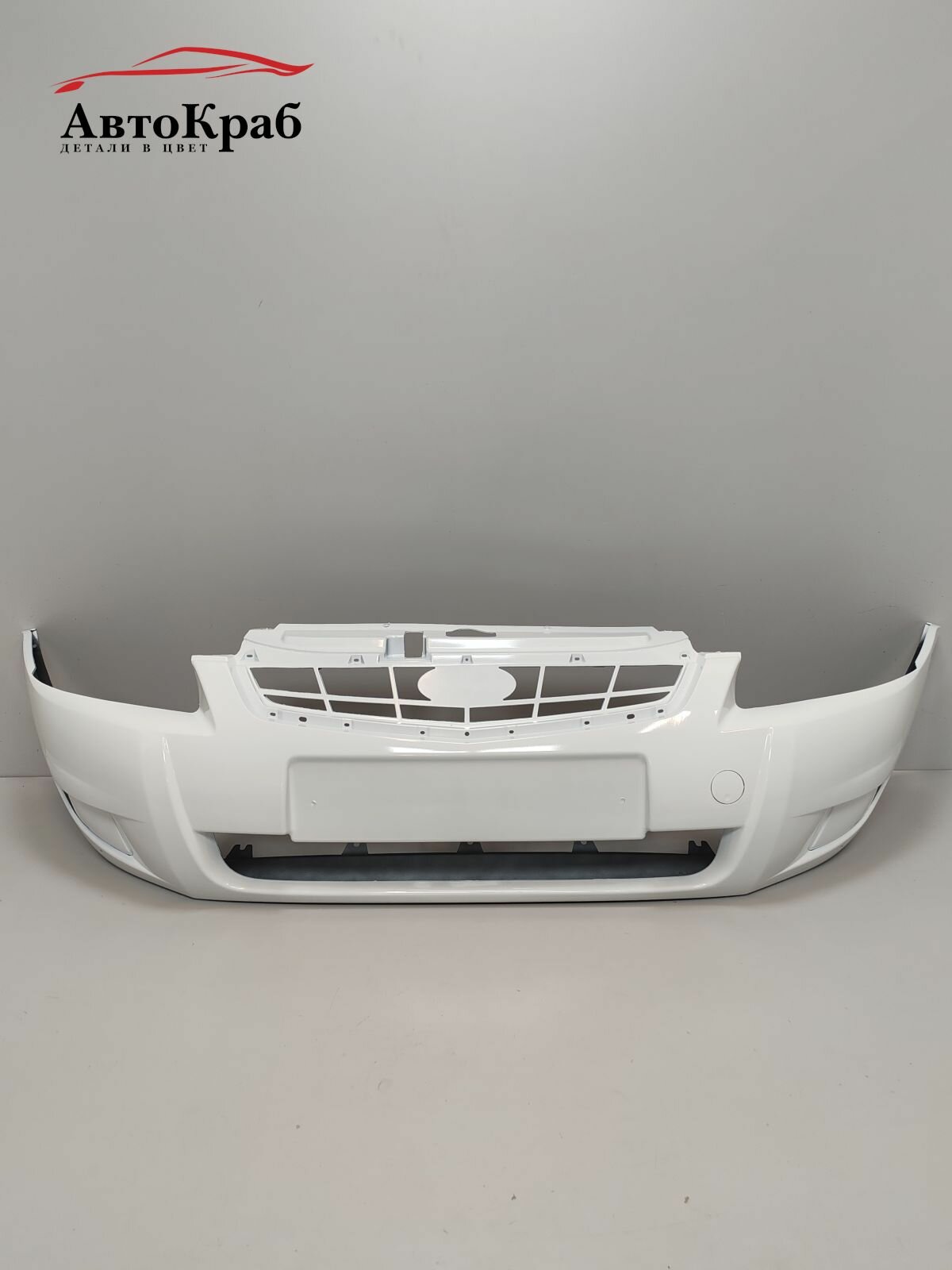 Бампер передний в цвет для Лада Приора 2 рестайлинг 2013 - 2018 г. 240 - белое облако, белый