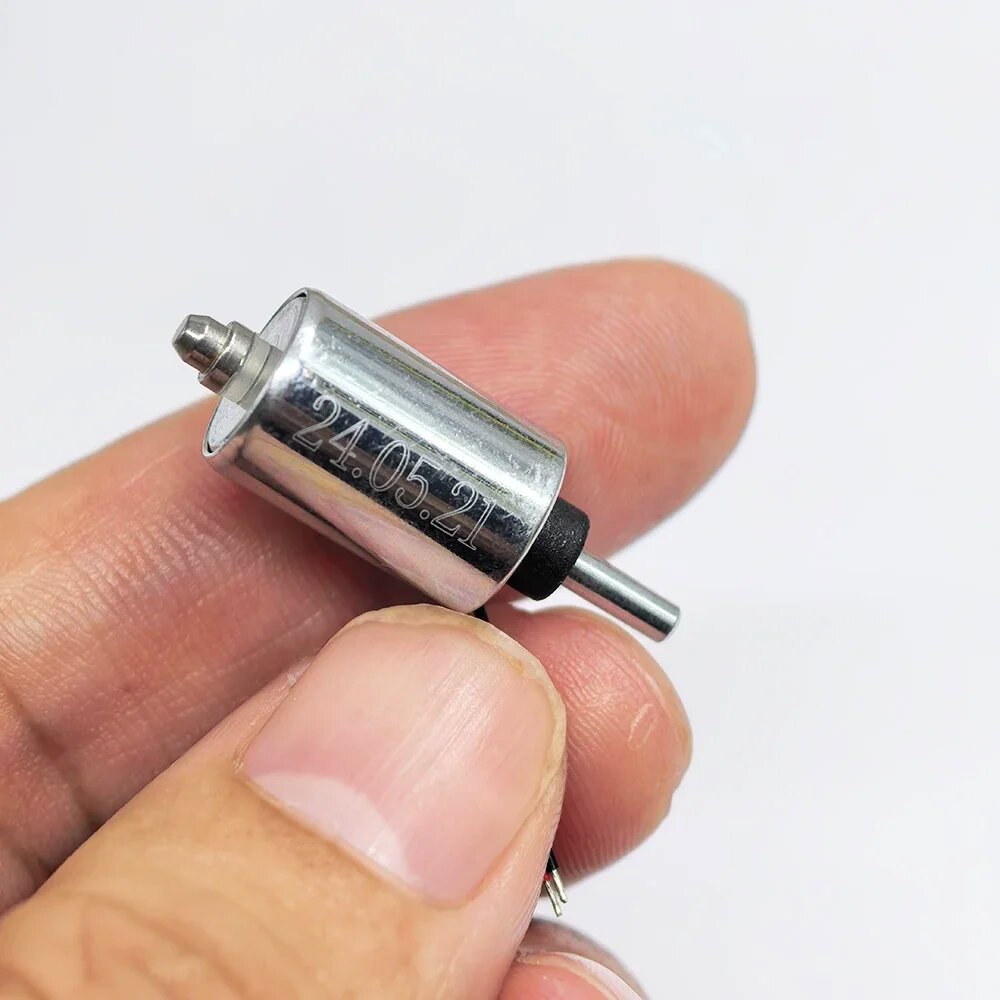 Миниатюрный электромагнит 5-12В 5.5мм хода