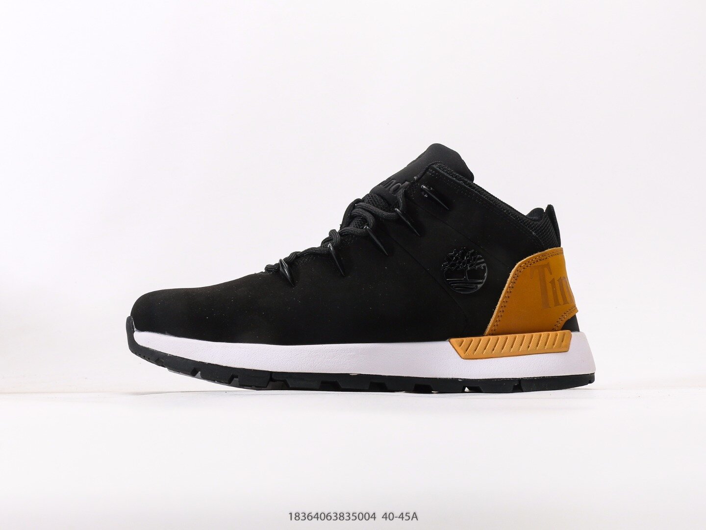 < < тимберленд > >Кроссовки