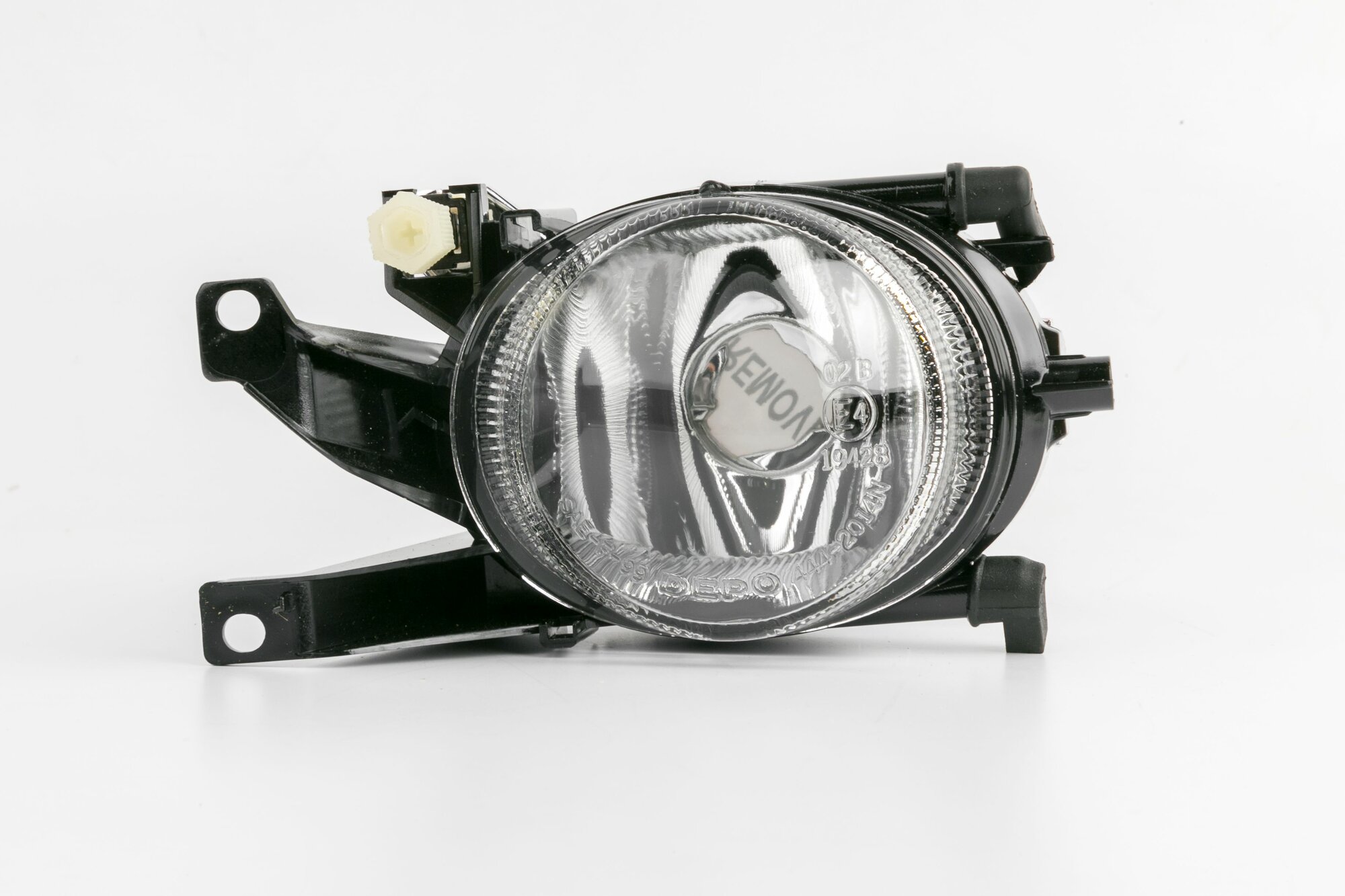 Противотуманная фара левая для БМВ 5 2000-2003, oem 63176900221 арт 4442014LUQ