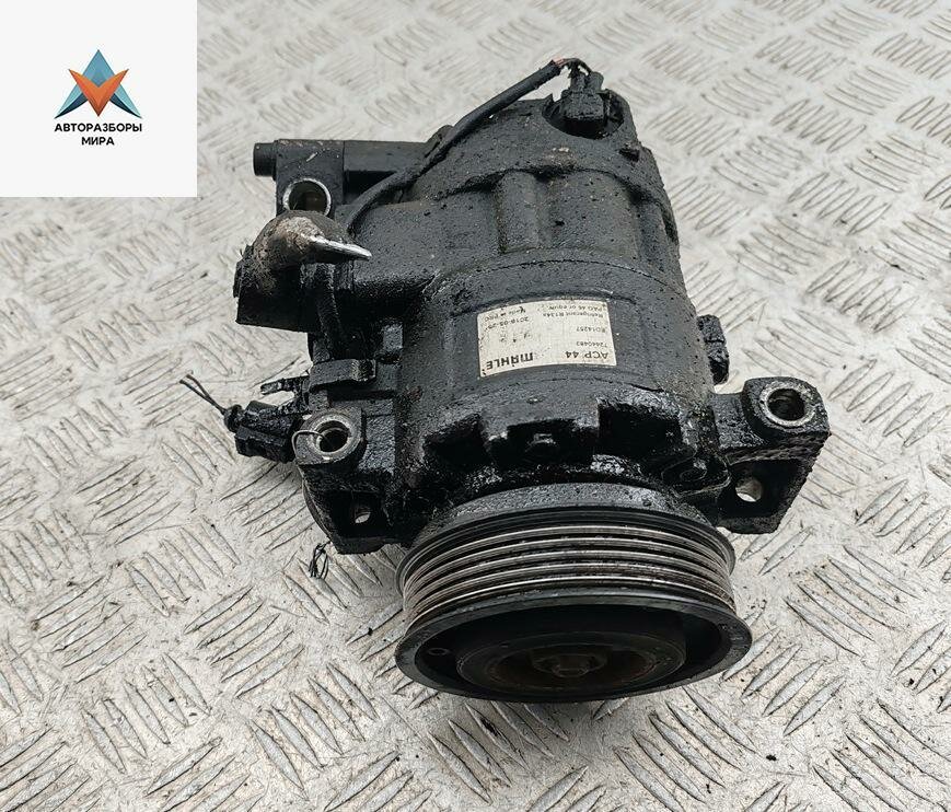 Компрессор кондиционера Audi A6 4F/C6 2004