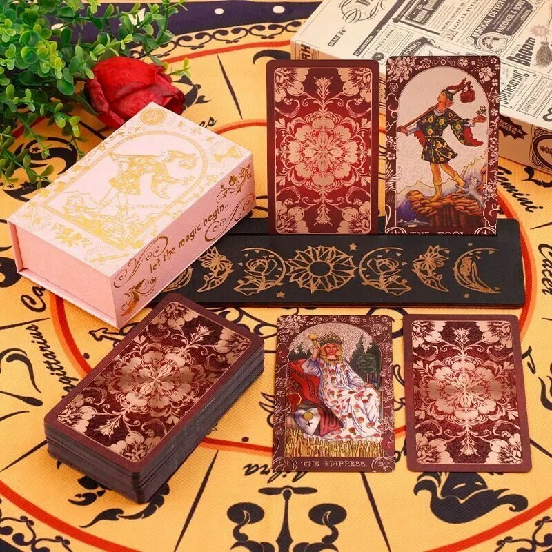 Карты Таро Уэйта Розовое Золото Русские Пластиковые, 78 карт 10.3х6см в подарочной коробке, классические гадальные