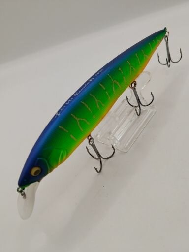 Воблер минноу Megabass Kanata, 160мм, 30г, плавающий воблер на хищника