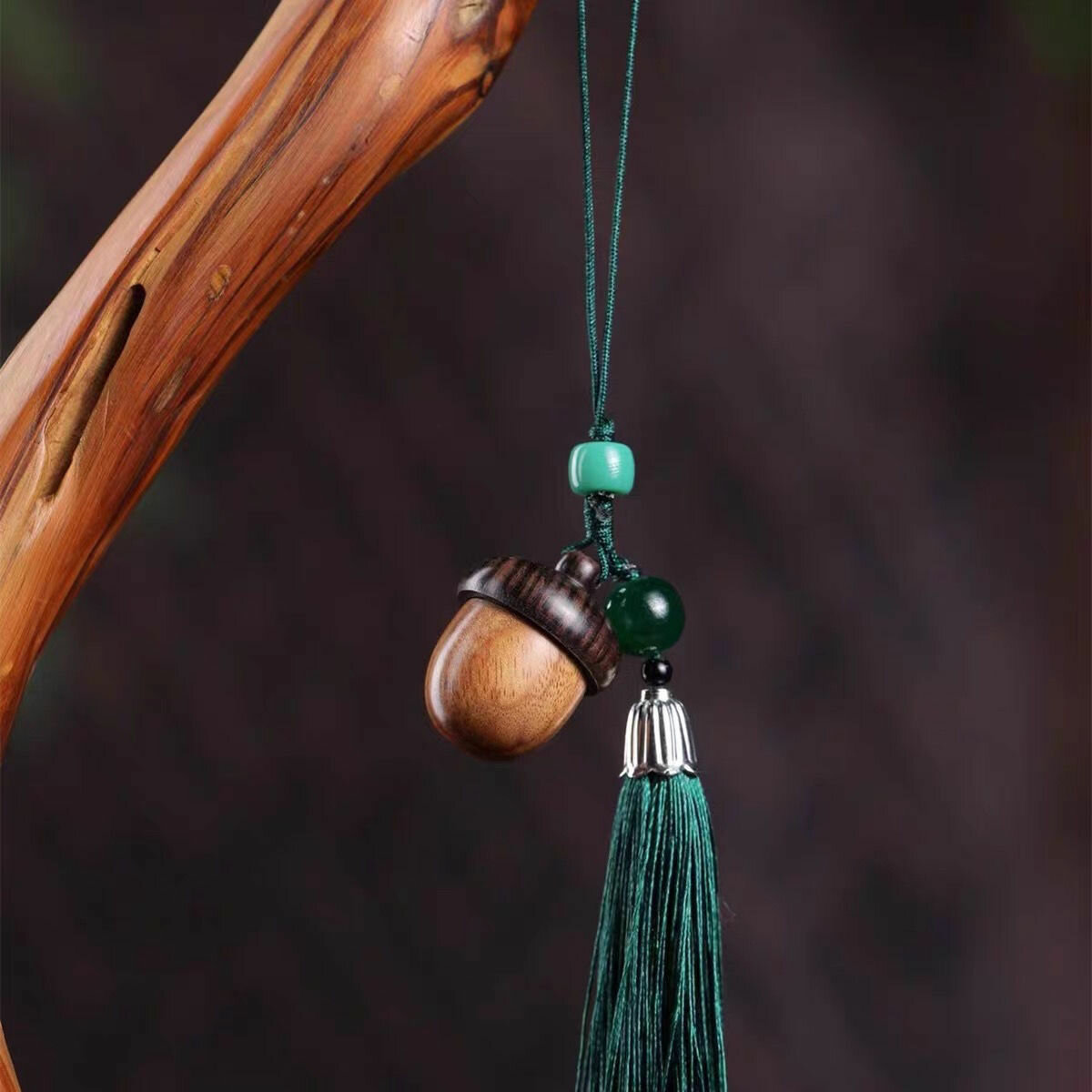 Ручная работа: Сосновая шишка с ароматным мешочком подвеска-браслет для ключей, телефона и аксессуаров, натуральная