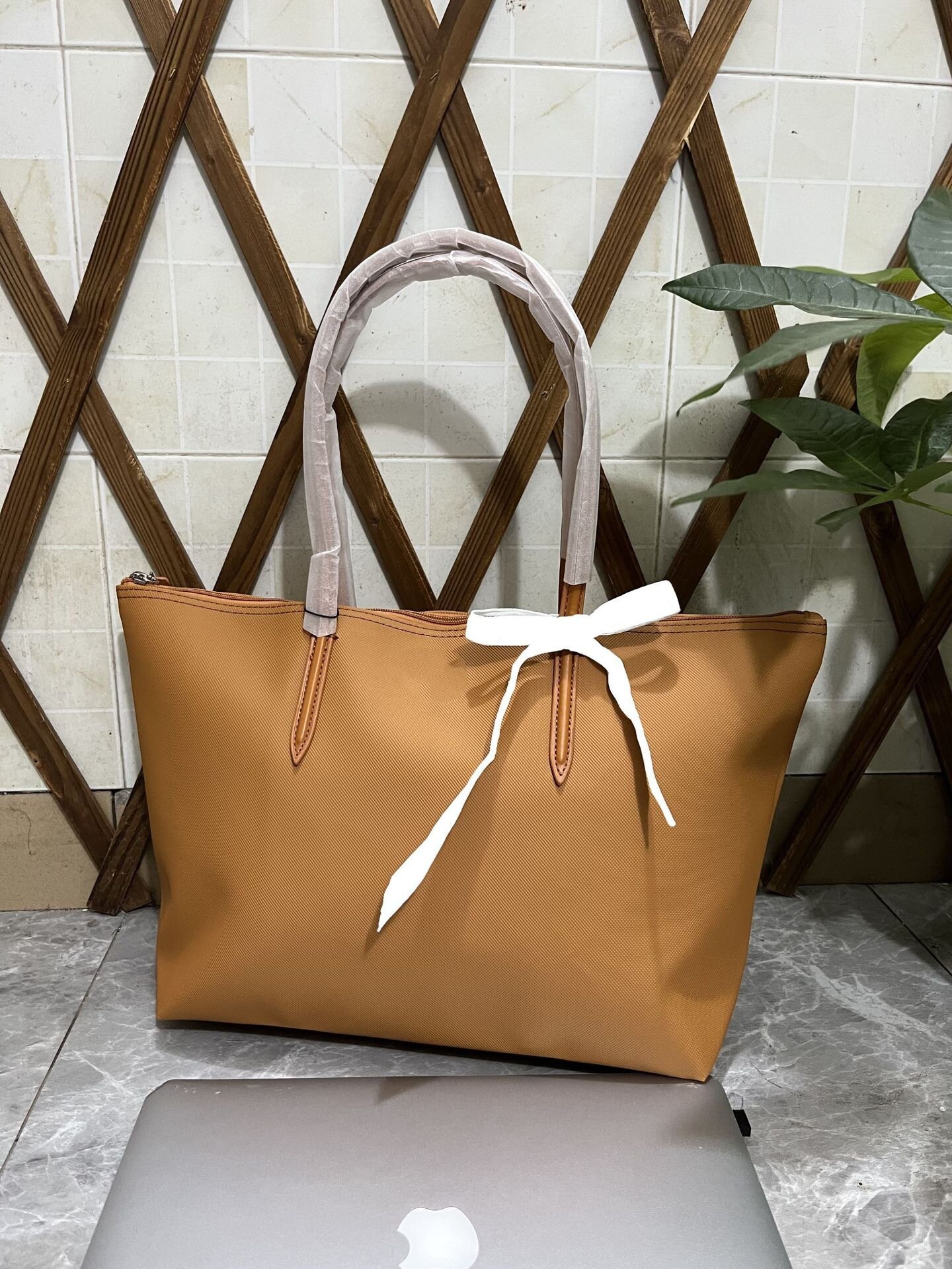 Французская новая горизонтальная большая сумка с изображением злой рыбы, вместительная сумка-тоут, водонепроницаемая сумка для поездок, женская сумка, сумка Lacoste