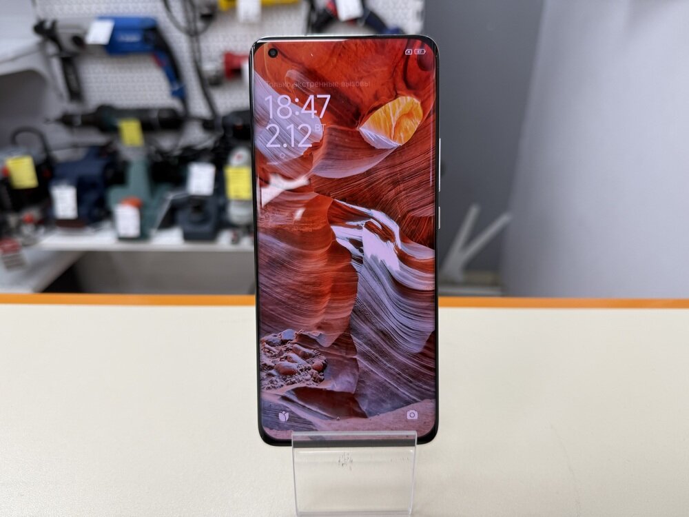 Смартфон Xiaomi Mi 11 Ultra, 5G, 12/512 ГБ, Global, Dual nano SIM, перламутровый(Б/У)Уценка