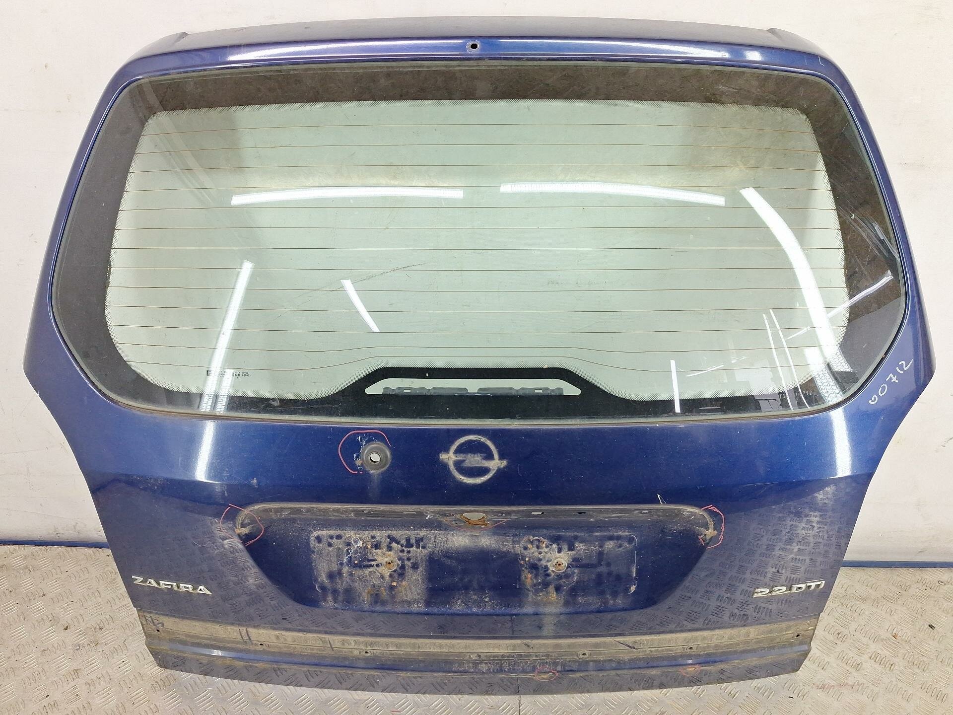 Крышка багажника Opel Zafira A рест. 2005