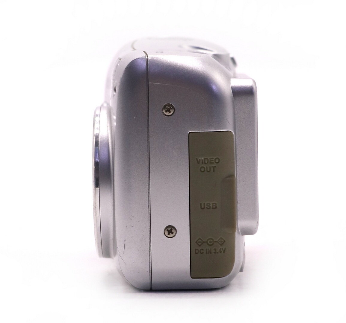 Компактный цифровой фотоаппарат Olympus FE-100