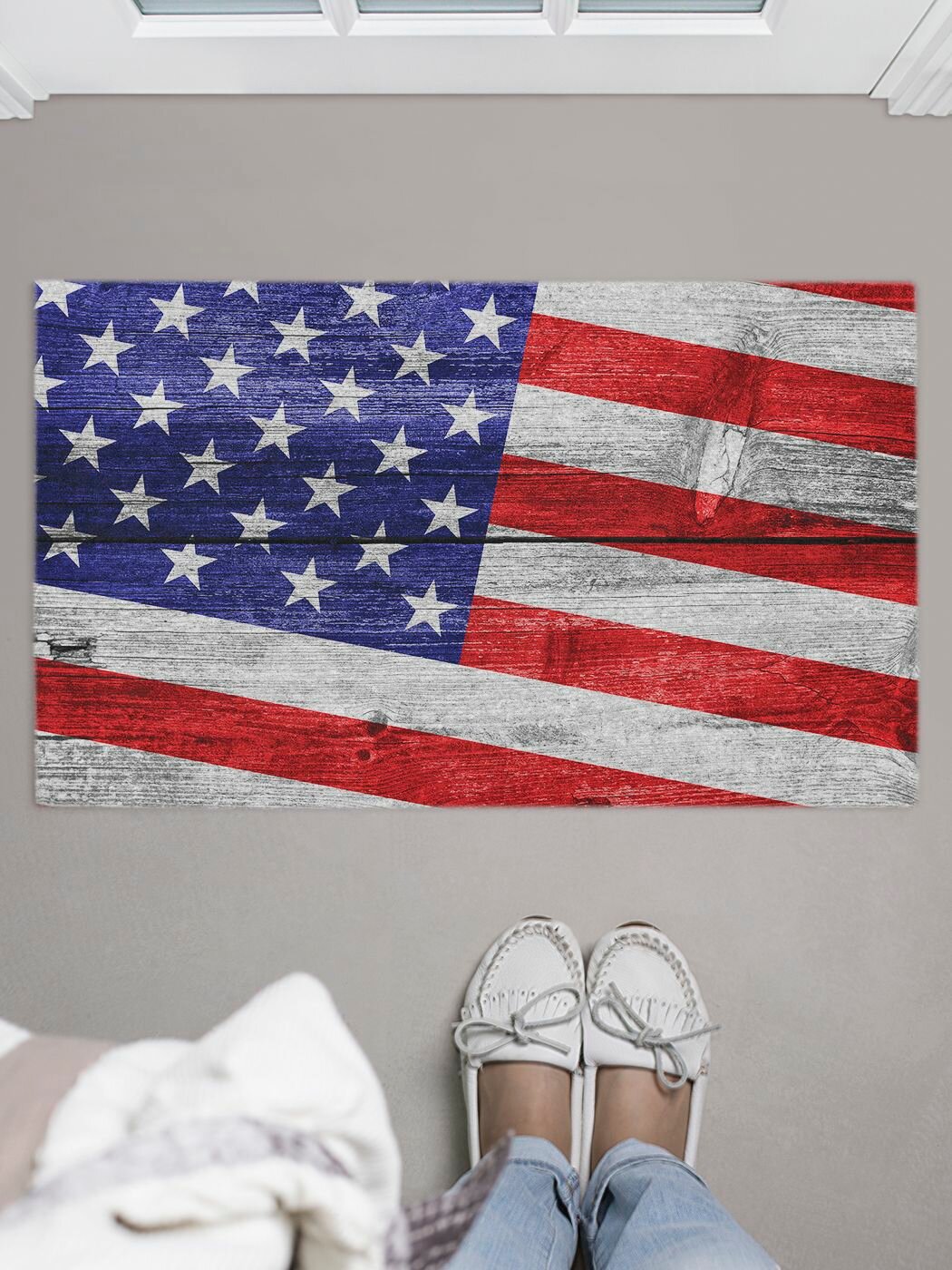 Коврик придверный в прихожую с принтом "Флаг США на досках" 45x75 см , JoyArty