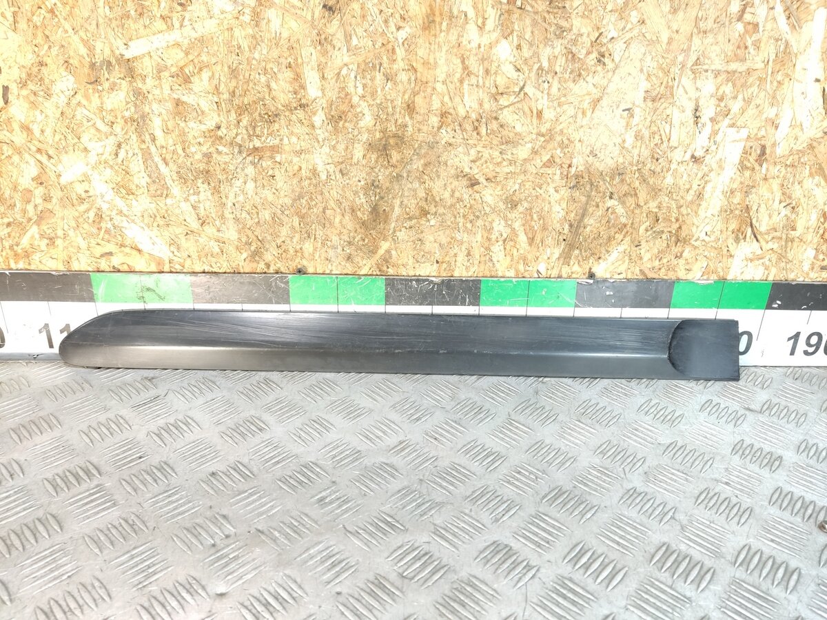 Молдинг двери задней левой PEUGEOT 308 2007 2015 9680365480