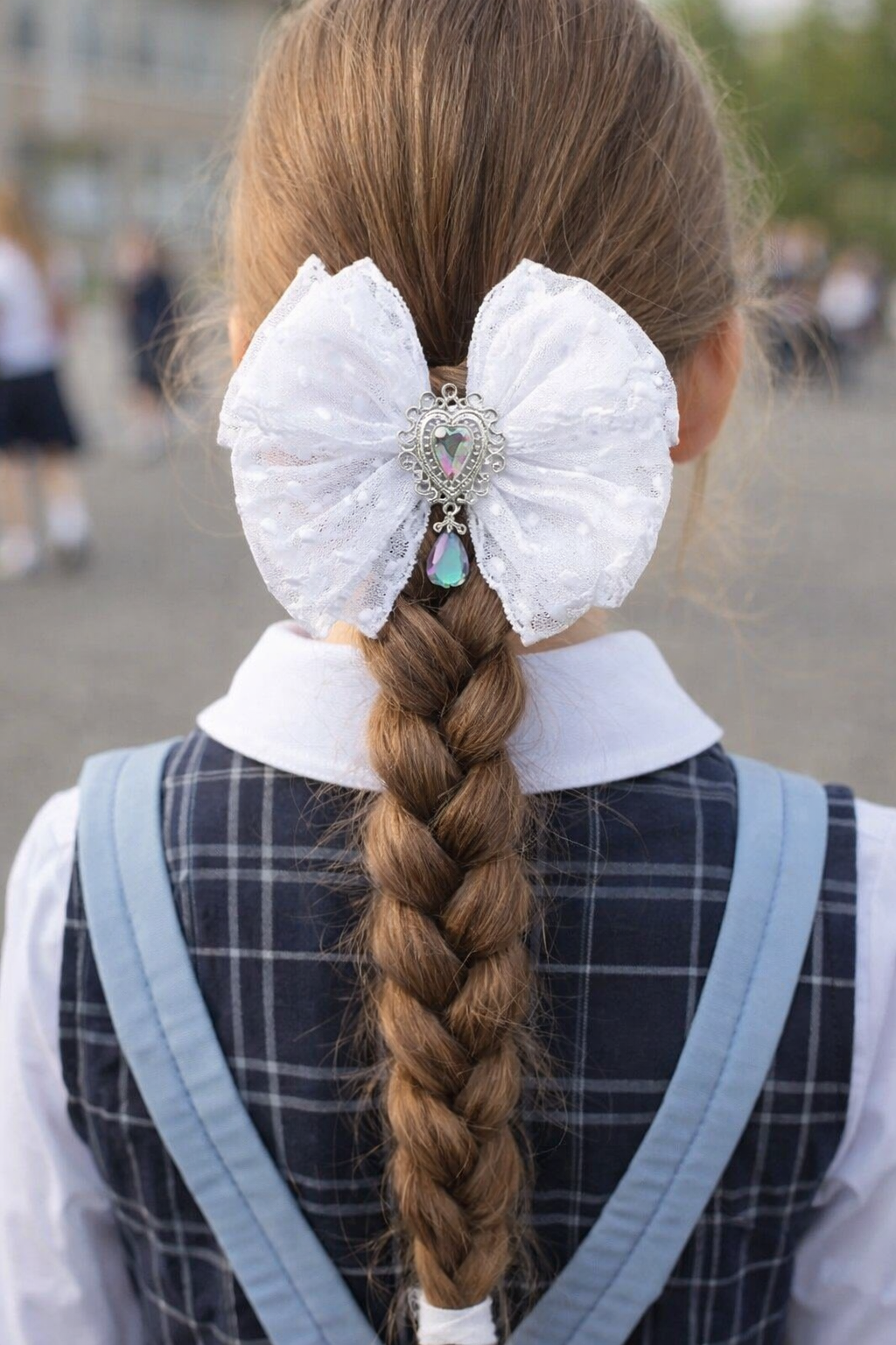 Бант для волос "Арт и дизайн", на резинке, белый, ручная работа