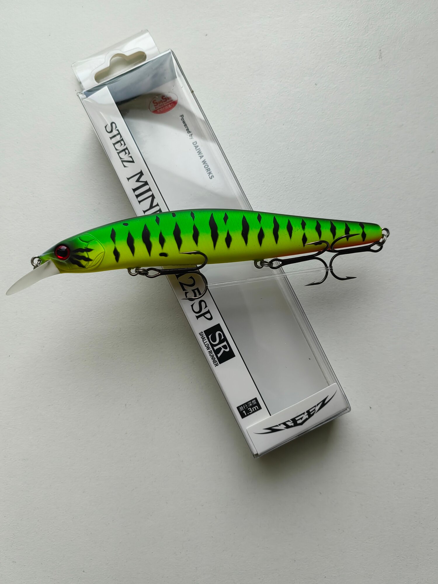 Воблер Daiwa Steez Minnow 125SP-SR Вес 19 g Цвет #MAT TIGER 4202
