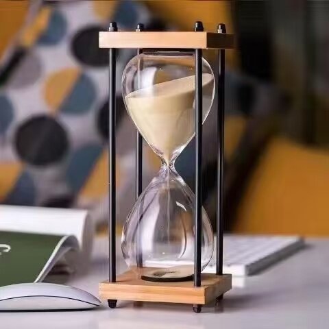 Песочные часы с золотой песком на 60 минут met-golden60