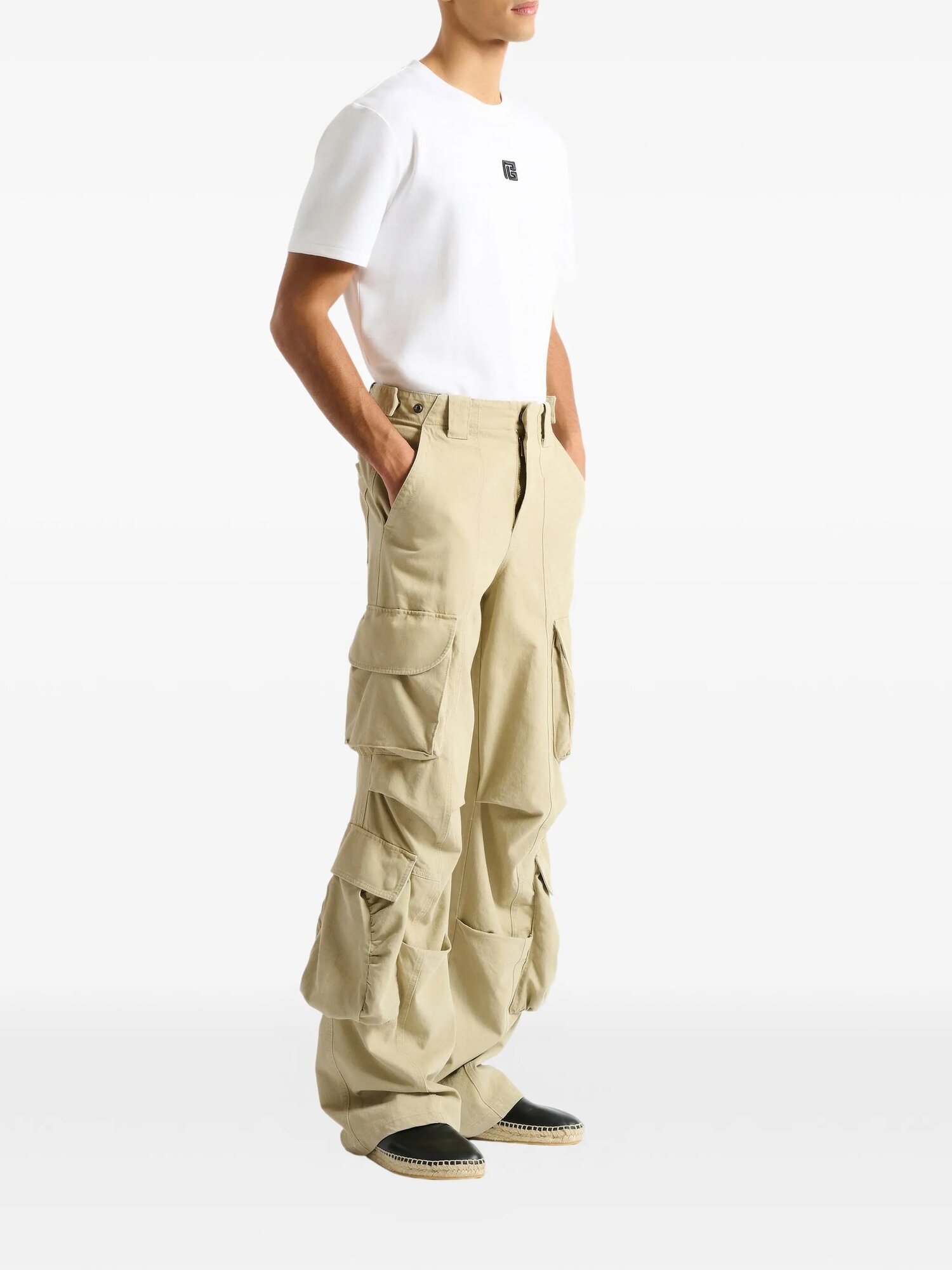 Брюки BALMAIN Cotton cargo pants, размер 46, разноцветный — фото 1