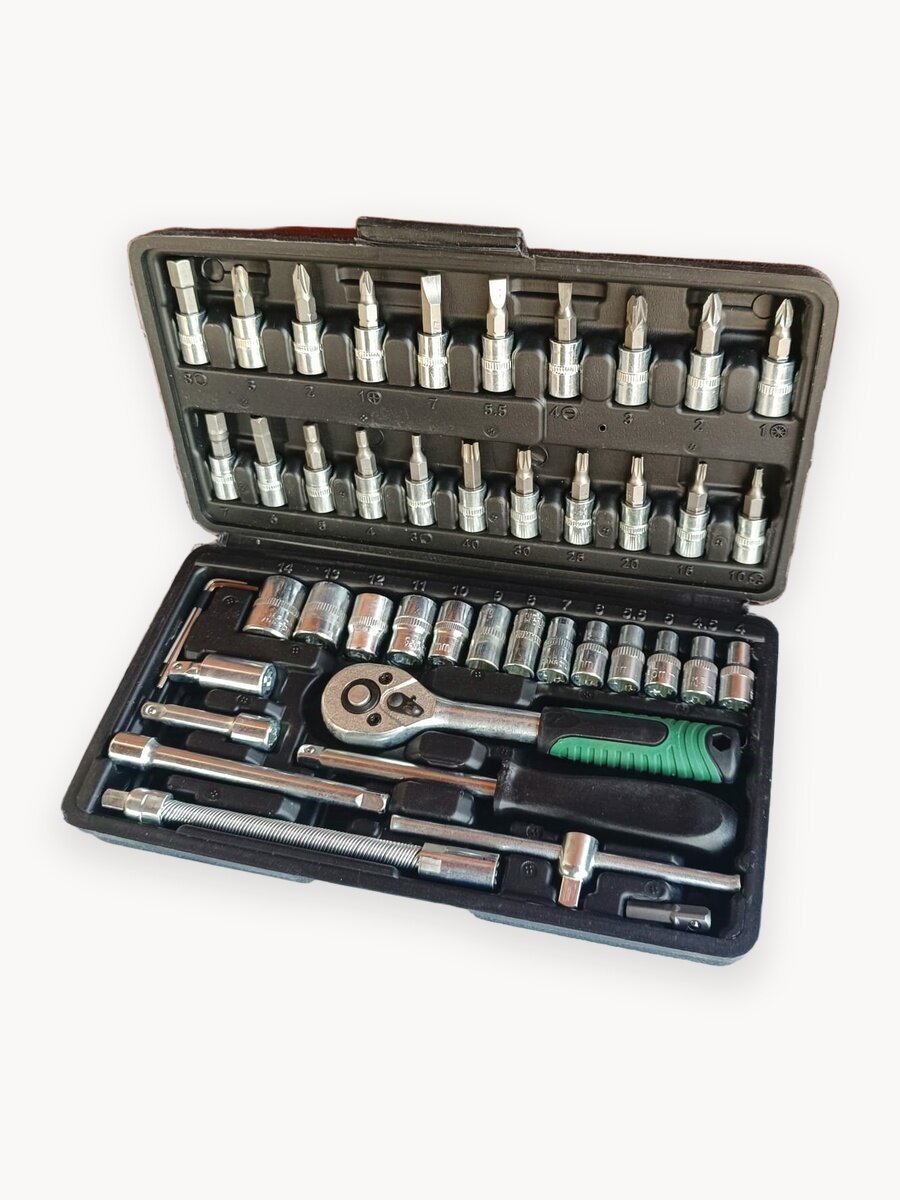 Набор инструментов для автомобиля (насадки с трещоткой) 46 предметов