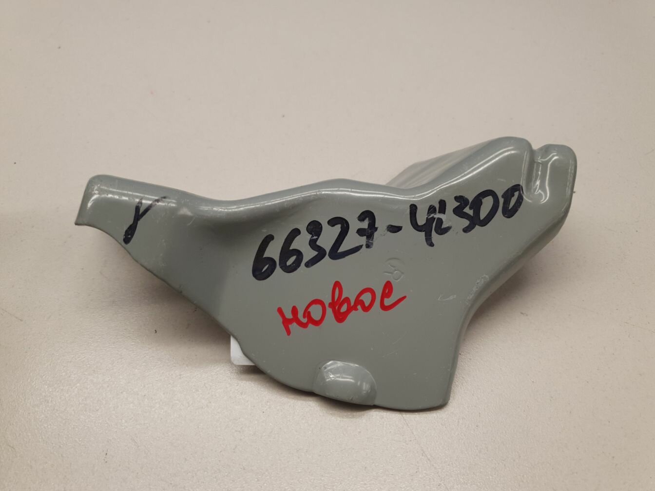 Кронштейн крепления крыла для Hyundai Solaris 2010-2017