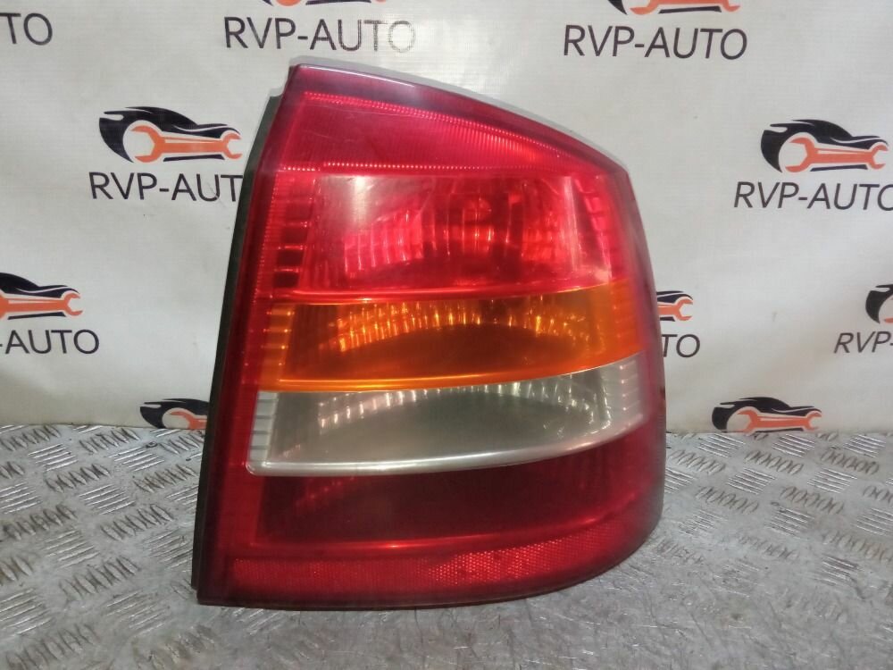 Фонарь задний правый Opel Astra G 1998-2005 6223020