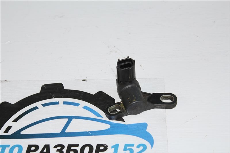 Датчик коленвала Mazda 6 GG L3-VE