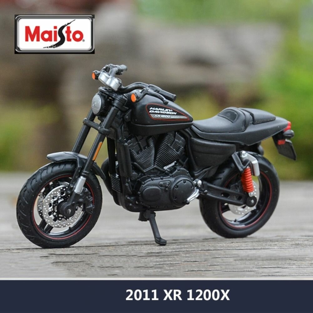 Maisto 1:18 Harley Davidson 2011 XR 1200X Модель мотоцикла