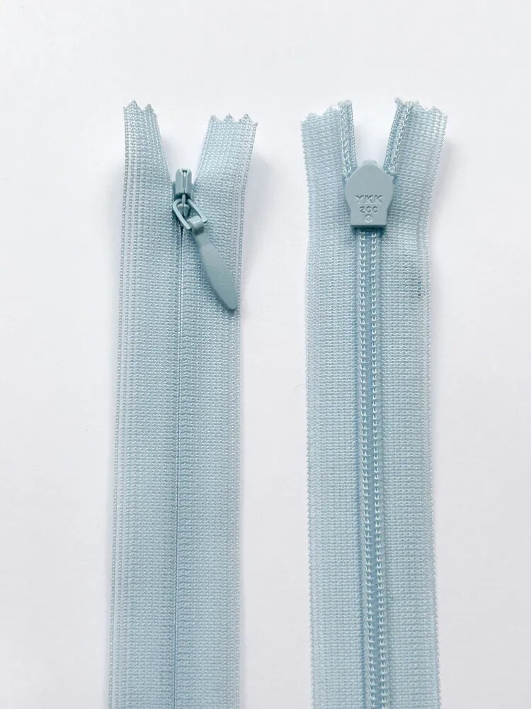 Молния потайная неразъемная, Т3 25см (нейлон) (501/1 бело-голубой), 10 шт