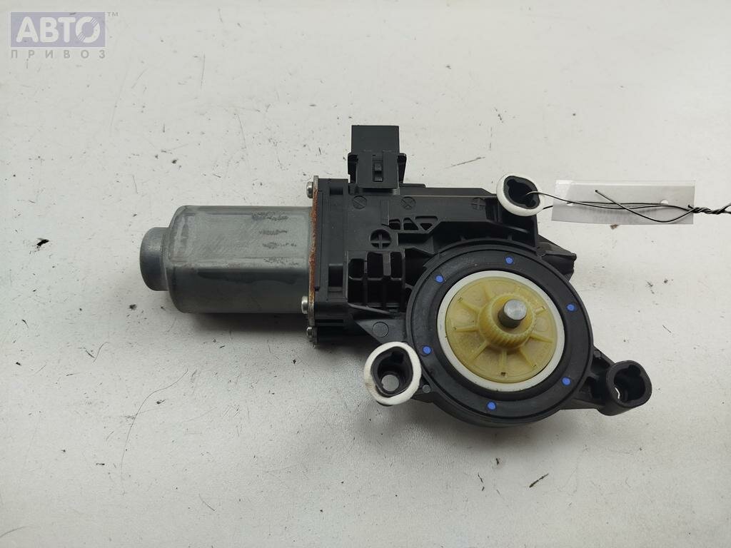 Моторчик стеклоподъемника передний правый Skoda Fabia mk2 (5J) 2007-2014