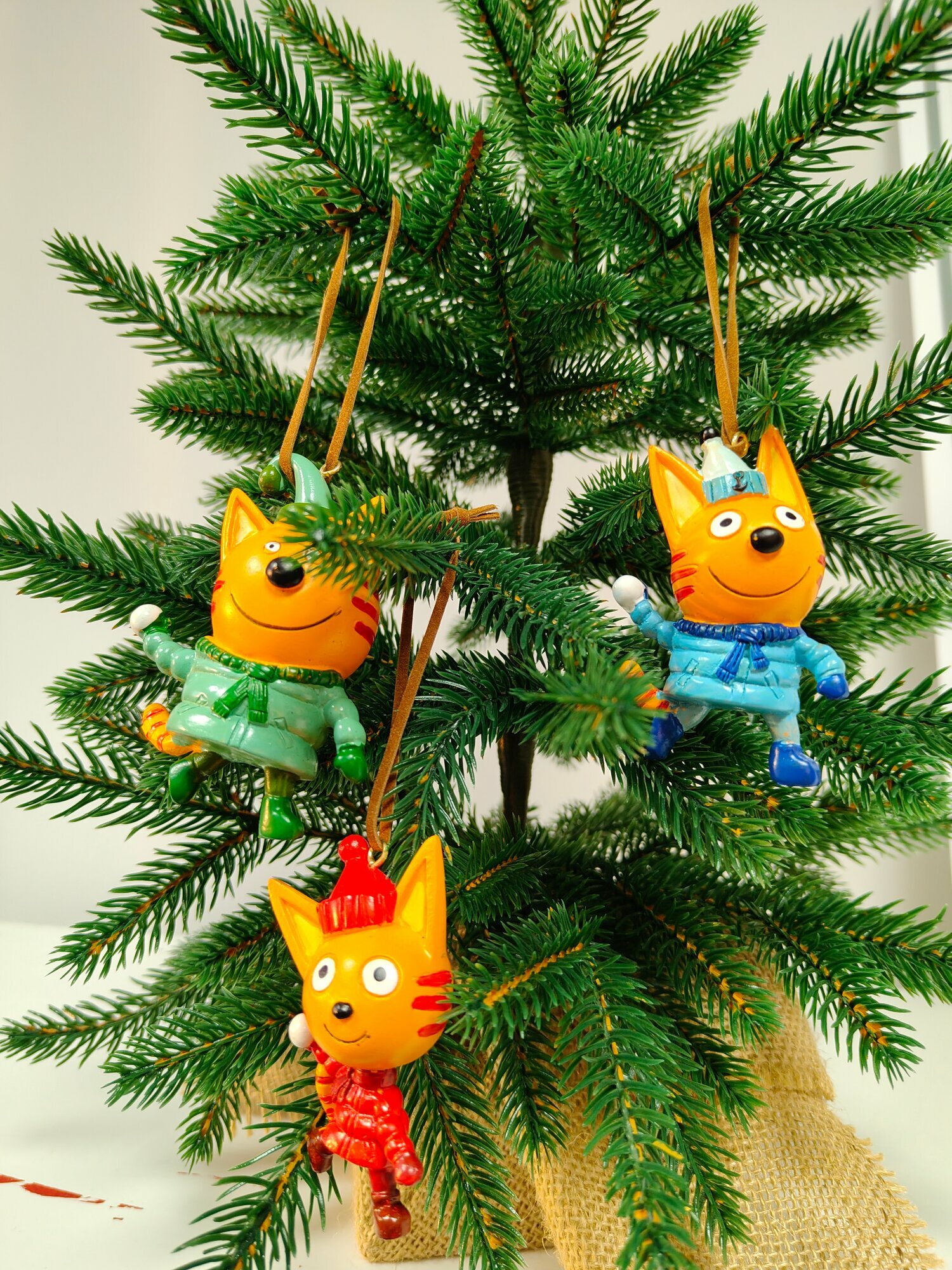 Набор елочных игрушек Три кота 3D, 3 персонажа, глина