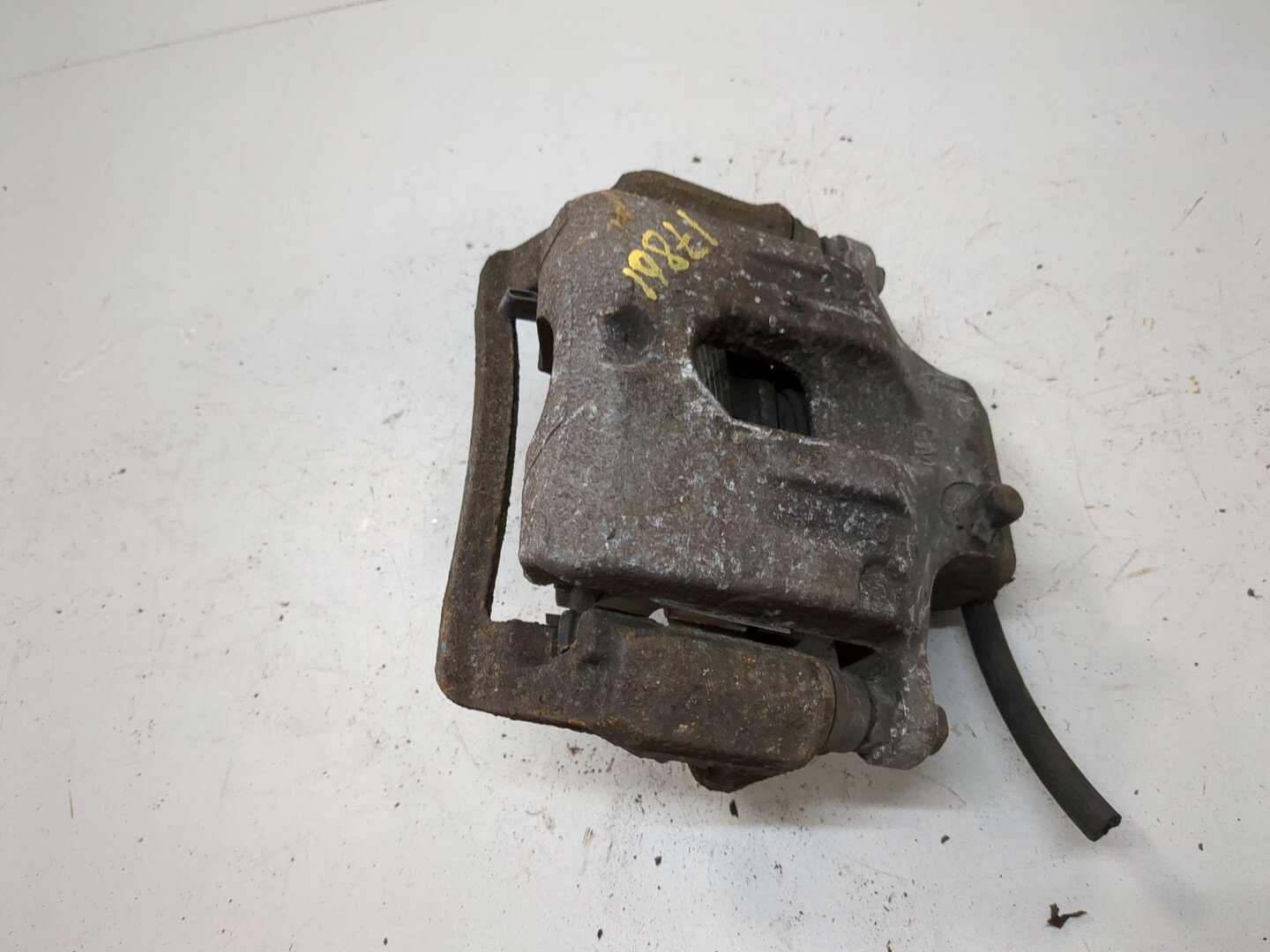 Суппорт левый задний Chevrolet Trailblazer Б/У