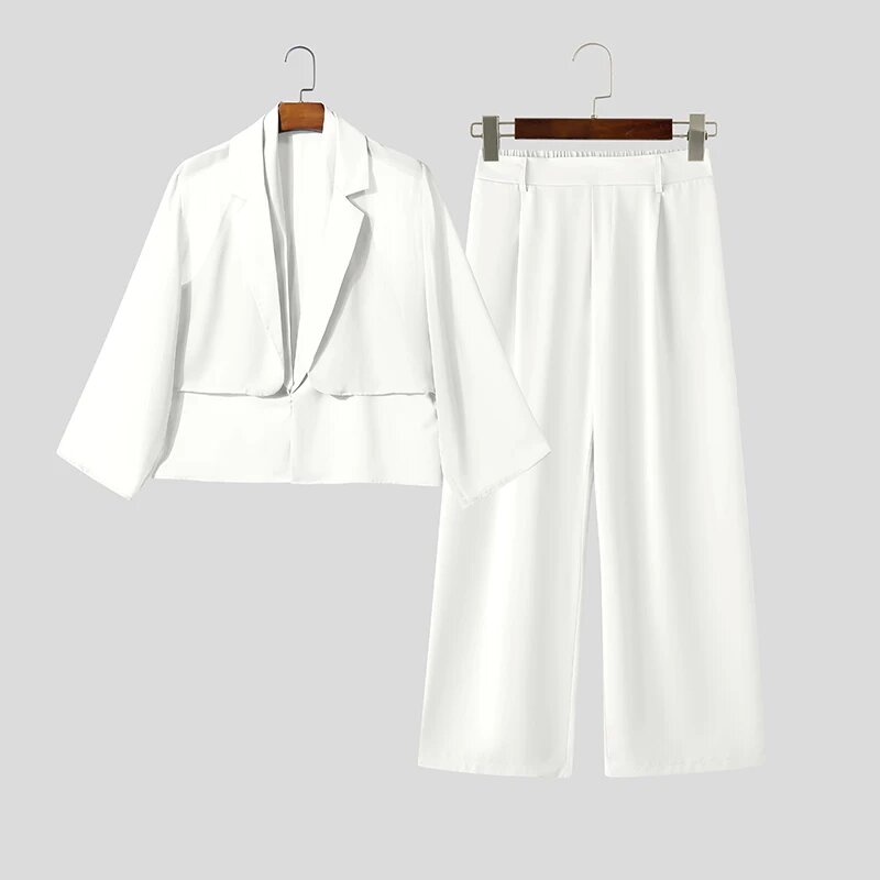 Комплект одежды