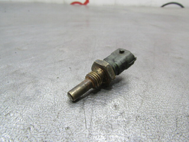 Датчик температуры охлаждающей жидкости двигателя DXI11 Renault Premium